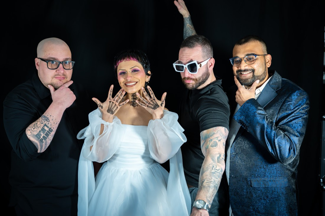 SUGAR BONES Turn Up The Heat With Sexy "Leave The Light On" - IMM